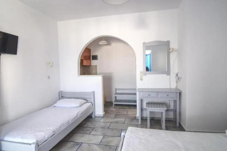 Sunset Studios - 낙소스 섬