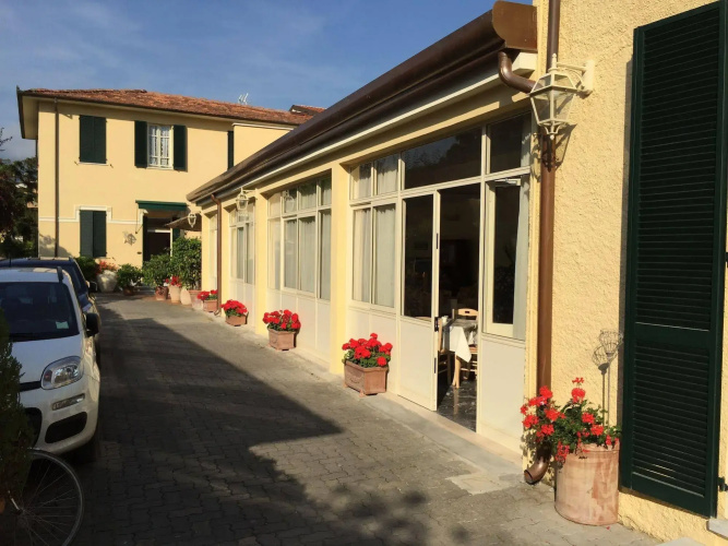 Verdesolemare - Pietrasanta