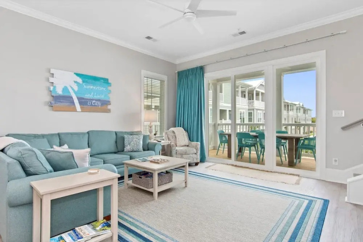 Luxury Beach Condo 5 Min Walk To Beach Shops - Emerald Isle, NC