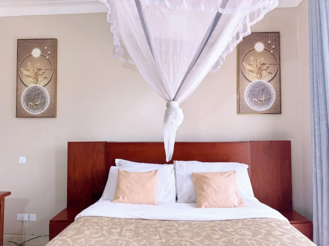 Rodland Furnished Apartments - 캄팔라