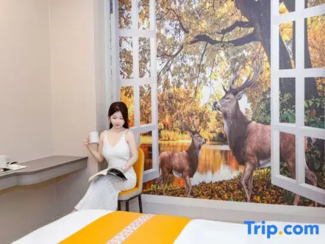 Xinlanwan Holiday Hotel - Danzhou