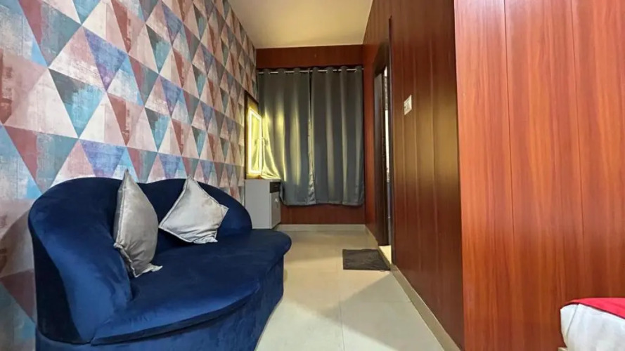 Oyo Flagship 121 Hotel Sahu - Varanasi