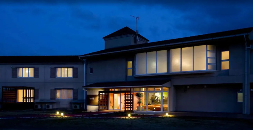 Hotel Familio Tateyama - Tateyama