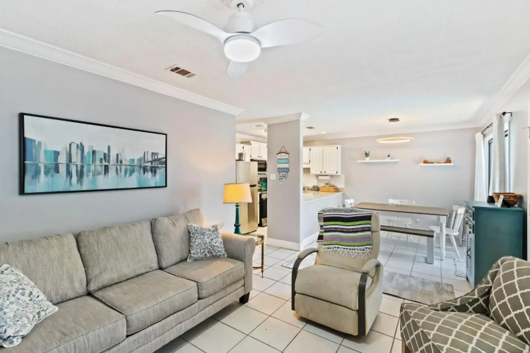 2-bedroom Condo On Gulf Shores Beach W/pool - Foley, AL