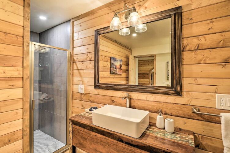 Luxe Pagosa Springs Cabin W/ Sauna & Hot Tub! - Pagosa Springs, CO