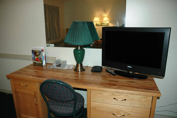 Slumber Lodge - Penticton