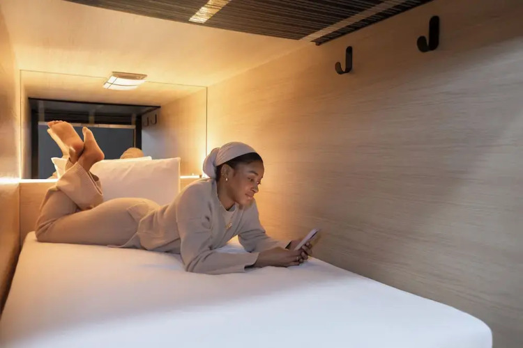 Zedwell Capsule Hotel, Piccadilly Circus - London