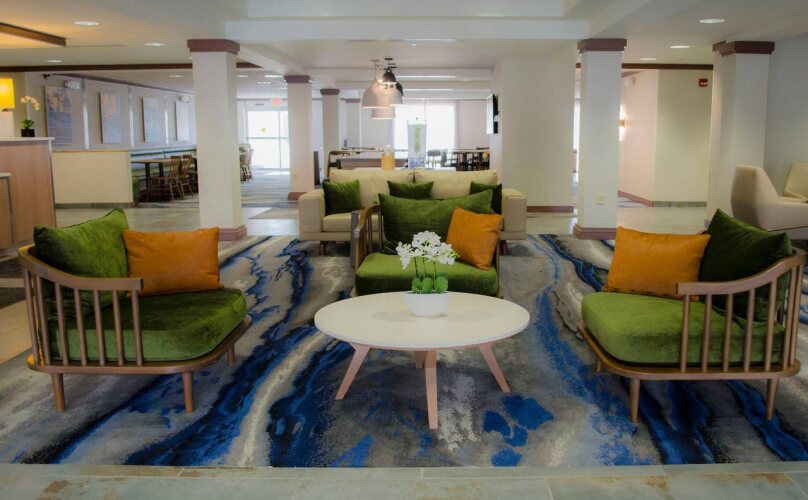 Fairfield Inn & Suites By Marriott Hazleton - 紐倫堡