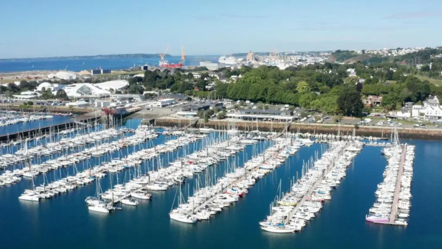 Ostal Brest - Auberge De Jeunesse Du Moulin Blanc - Brest