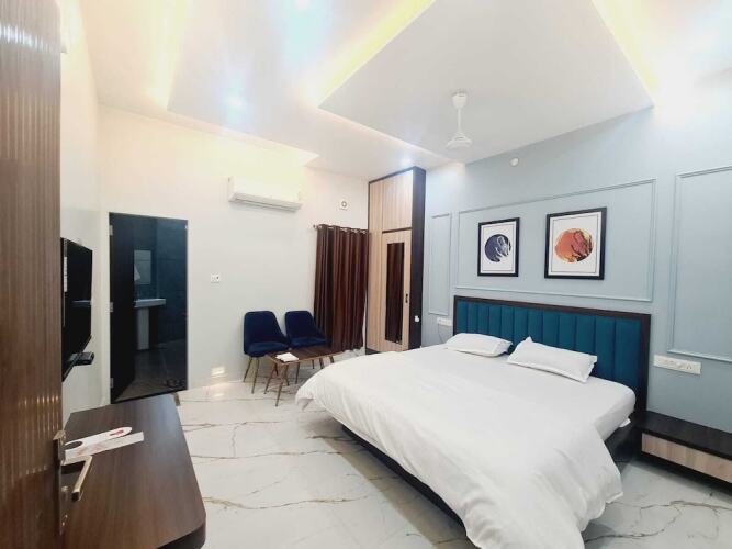 Hotel Kaanjee - Sikar