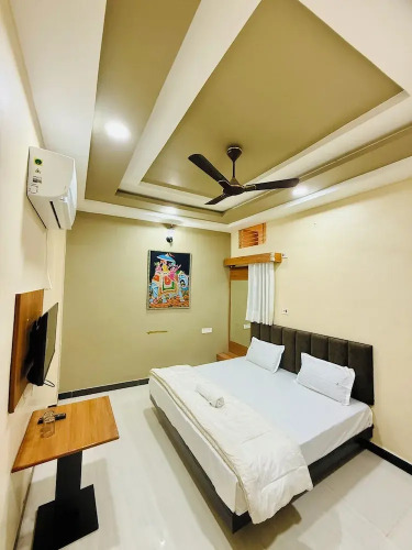 Vrinda's Home Stay - Maheshwar