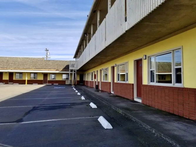 Baymont By Wyndham Fort Bragg - Fort Bragg, CA