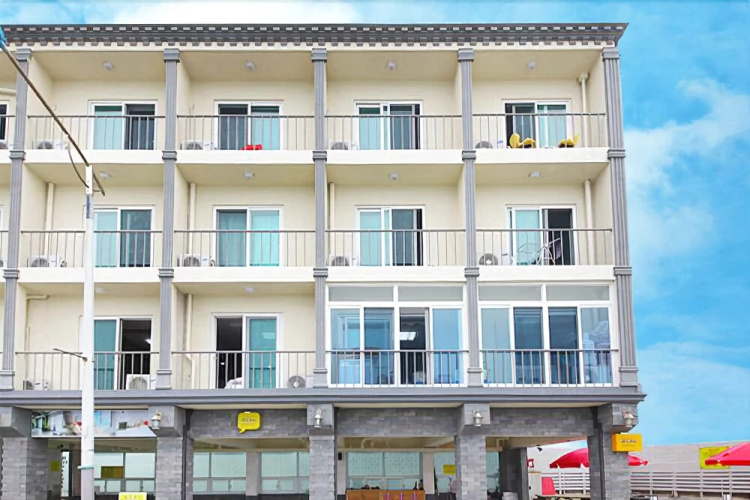 Hotel Wave - Sokcho-si