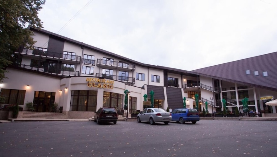 Rediu Hotel & Restaurant - Botoşani