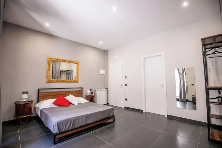 Medusa Cilea Guest House - Naples