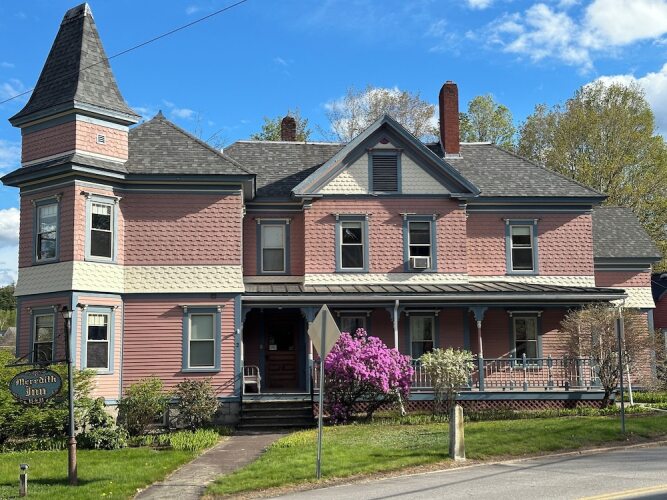 Meredith Inn - Laconia, NH