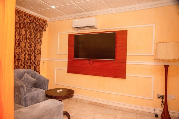 Gallani Suites Hotel - Ibadan