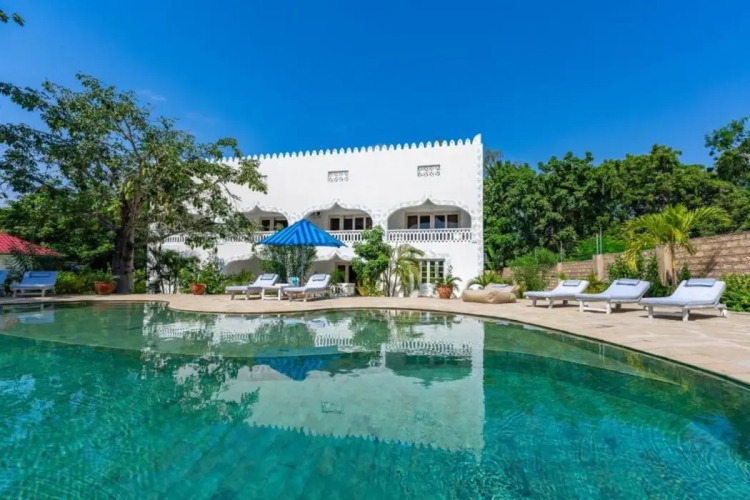 Hibiscus - Diani Beach