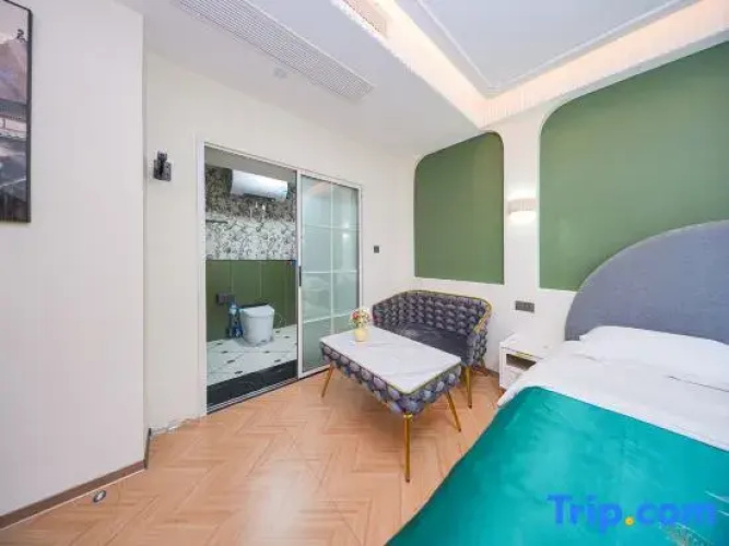Sanke Bieyuan Homestay (Qingdao Railway Station Catholic Church Branch) - Qingdao