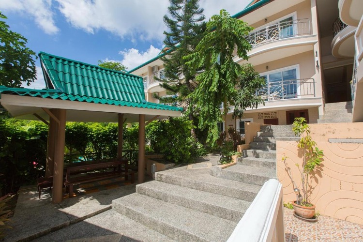 Patong Rai Rum Yen Resort - Patong