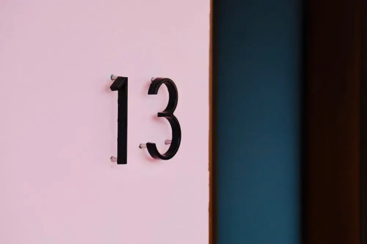 Room 13: Breezy Veranda Stay W/ City Views - San Juan