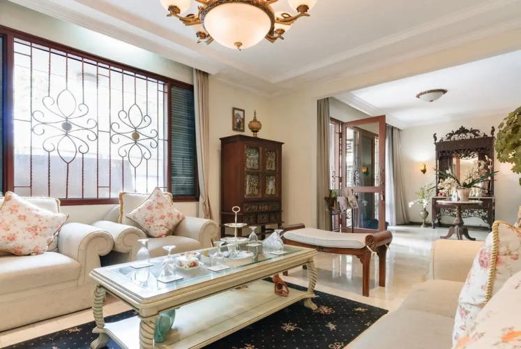 Urbanview De’ Dharmawangsa Suite Hotel - Jakarta