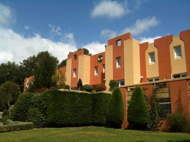 B&b Hotel Antibes Sophia Le Relais - Mougins