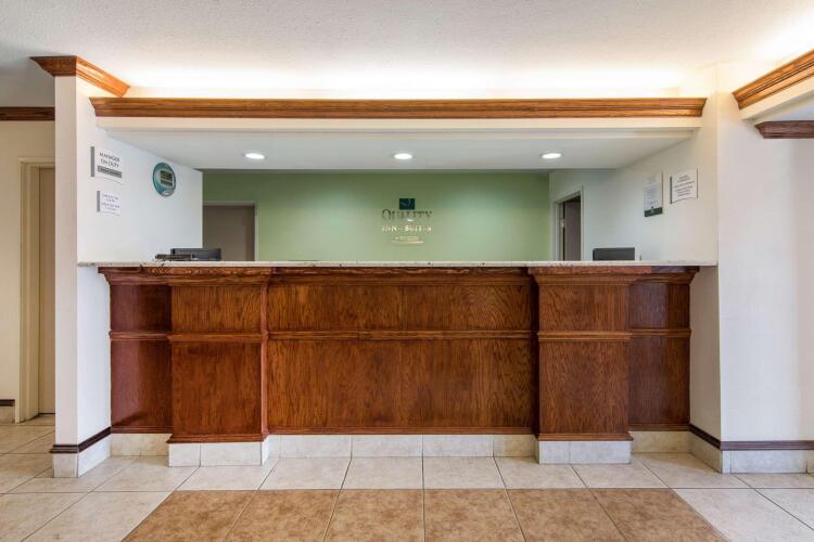Quality Inn & Suites Clayton, Nm - Clayton, NM