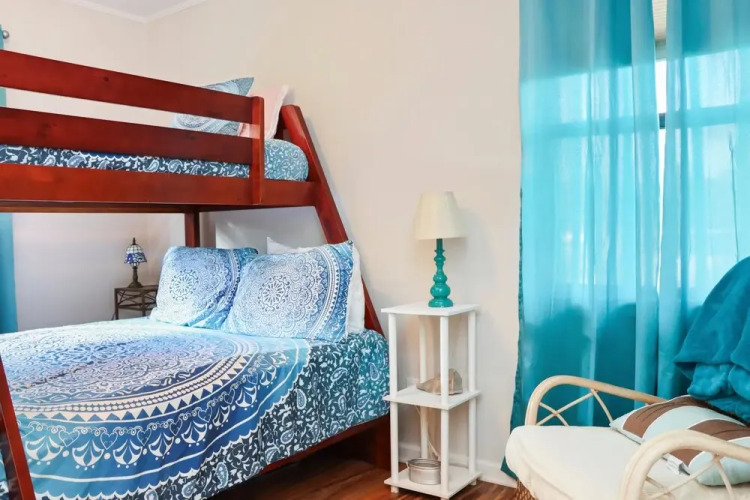 Blue Moon Cottage - Cape San Blas, FL