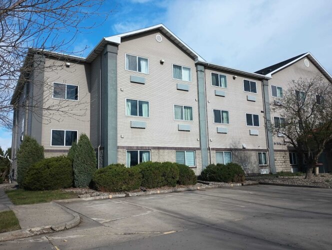 Miriam Hotel - Bismarck, ND