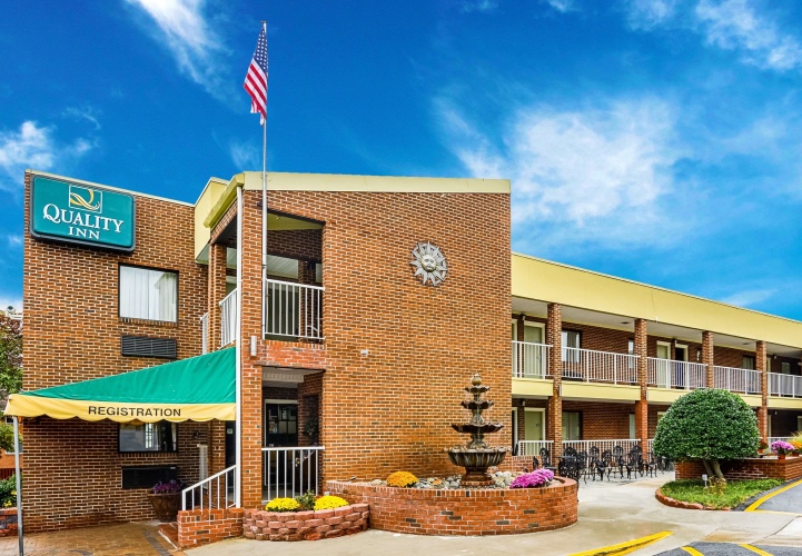 Quality Inn Mt. Vernon - Alexandria, VA
