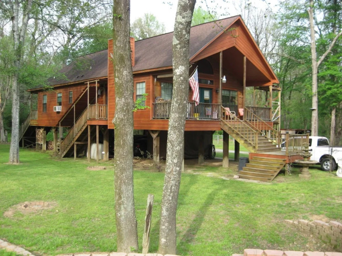 Chateau Deville - Louisiana