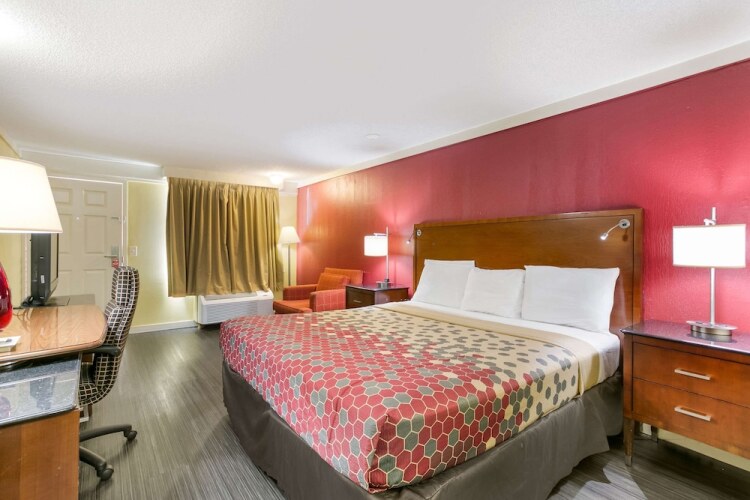 Econo Lodge Frederick I70 - Frederick, MD