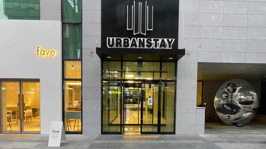 Urbanstay Seomyeon - Busan