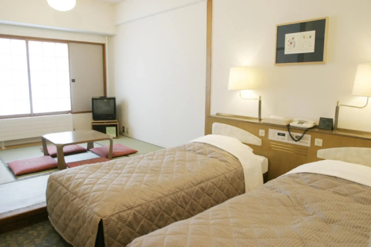 Madarao Kogen Hotel - Myoko