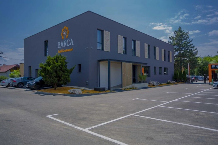 Hotel & Restaurant Resort Barca  - Campsite - Kassa