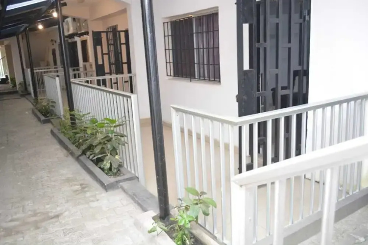 City King Hotel Apartments - Monrovia