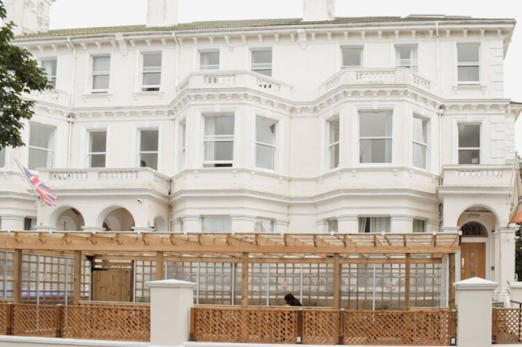Osborne Apartments - Eastbourne