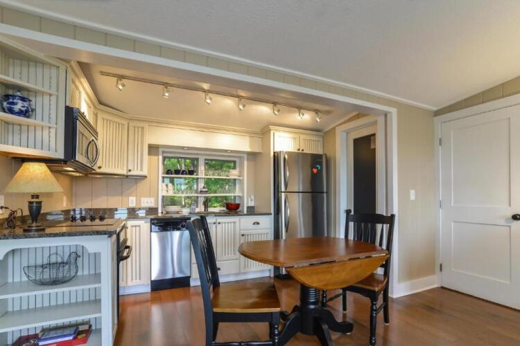 Blue Zen - Holland, MI