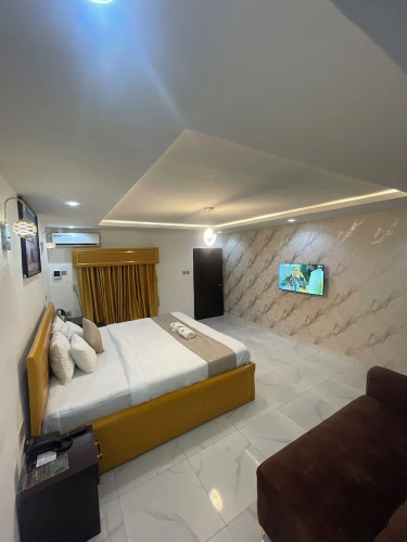 Maracanaluxury Hotel & Suites - Ibadan