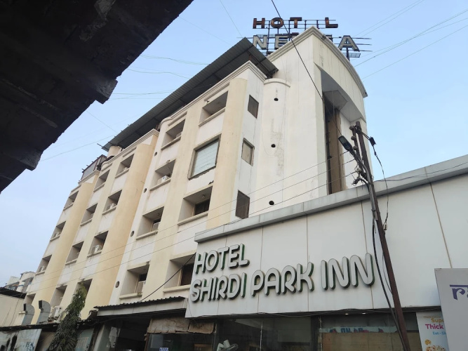 Hotel Shirdi Park Inn 80 Meters From Sai Samadhi Temple - Shirdi