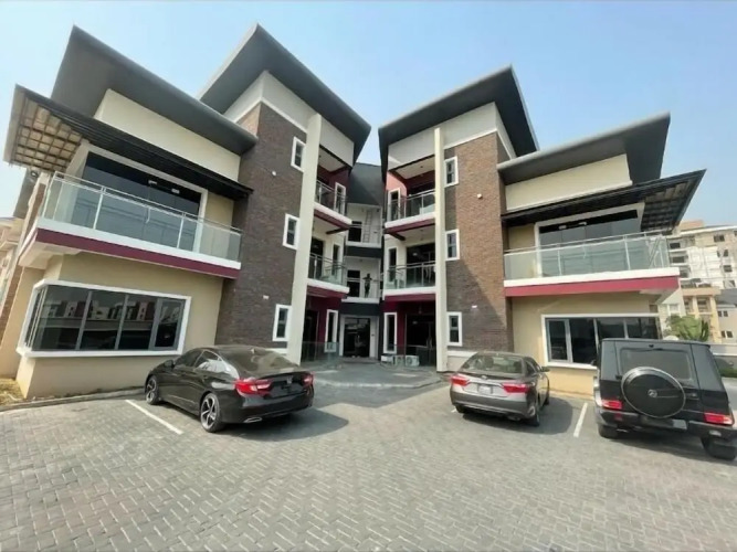 The Azaria Hotel & Apartment - Lagos