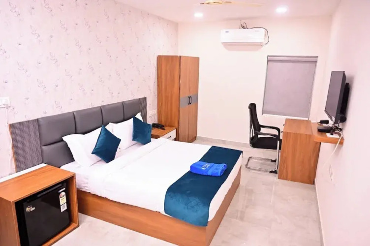 Elite Hotel Karimnagar - Karimnagar