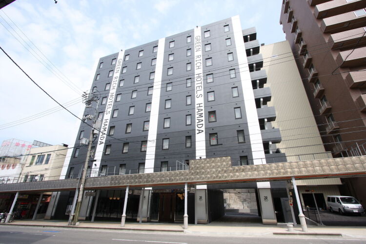 Green Rich Hotel Hamada Ekimae - Hamada
