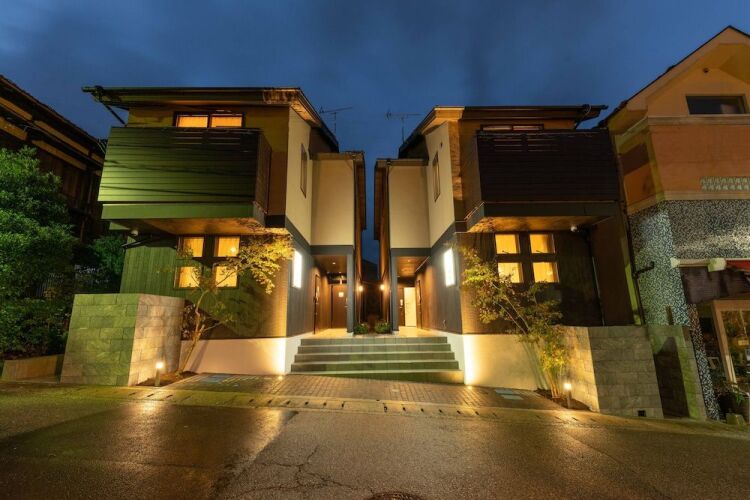 Syla Hotel Hakone Gora East - Hakone