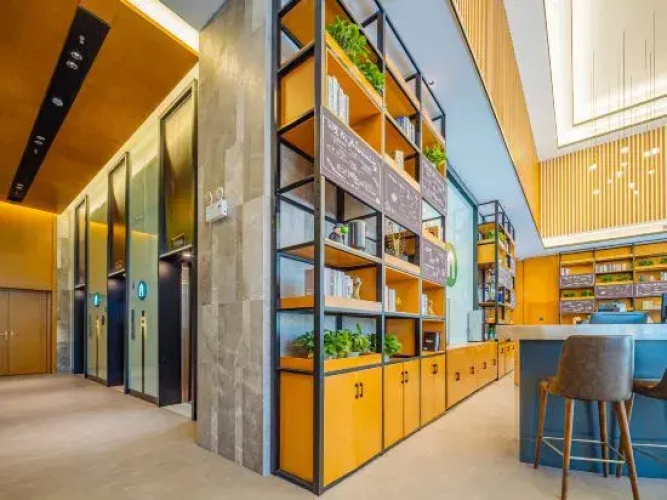 Campanile Hotel - Kunming