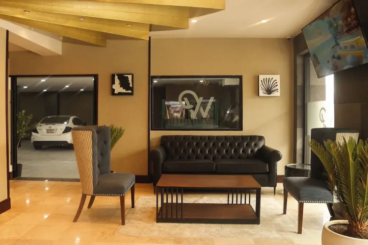 Hotel West Plaza - Imperial Beach, CA