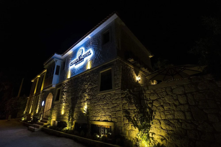 Icarus Hotel Alaçatı - Alaçatı