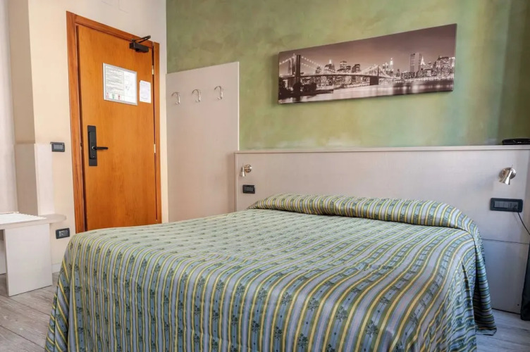 Hotel 3 Comfortable Stay In Ventimiglia - Ventimiglia