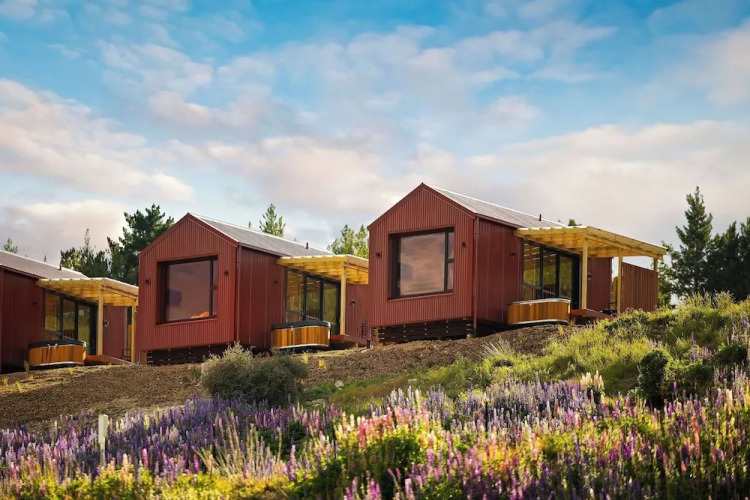 The Huts At Lakes Edge - Lake Tekapo, New Zealand